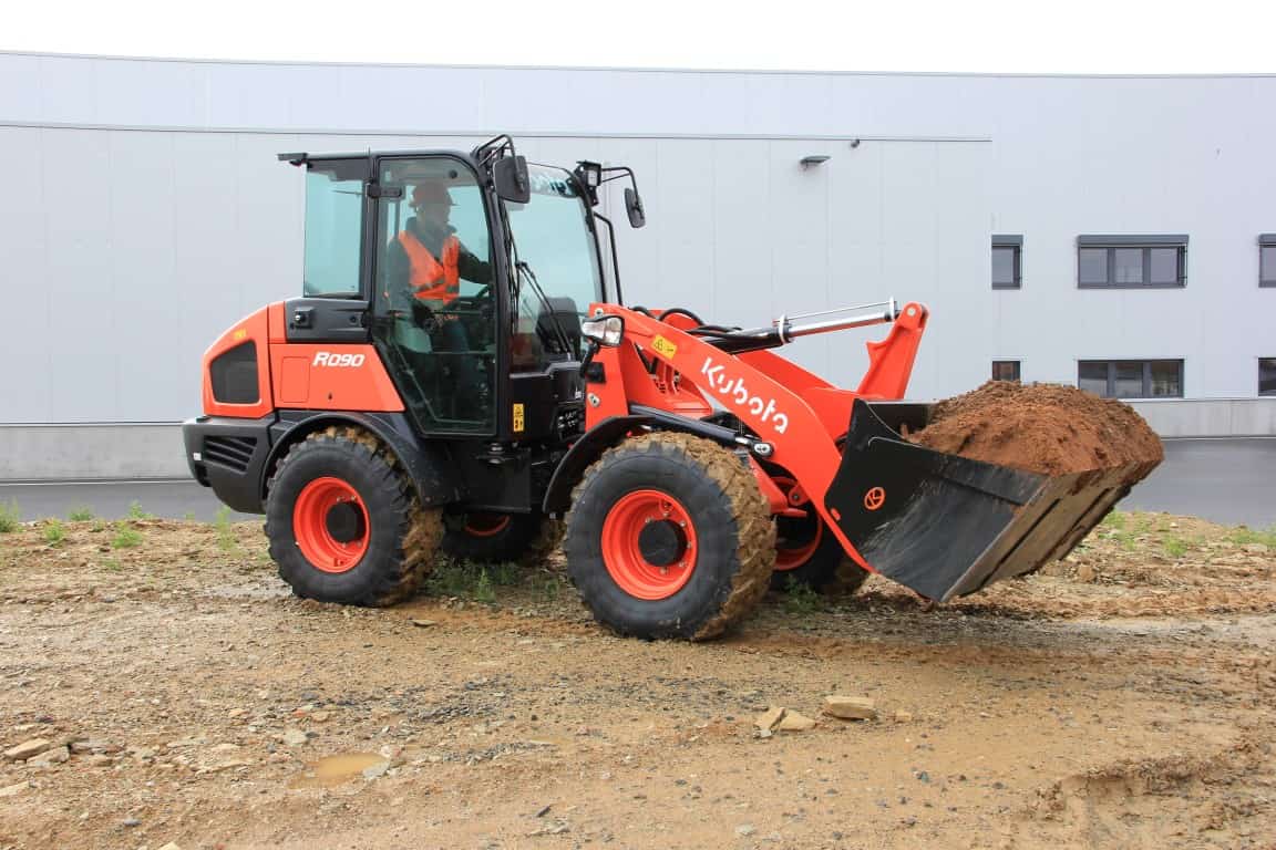Kubota launches next-generation R070 and R090 wheel loaders – Evoke ...