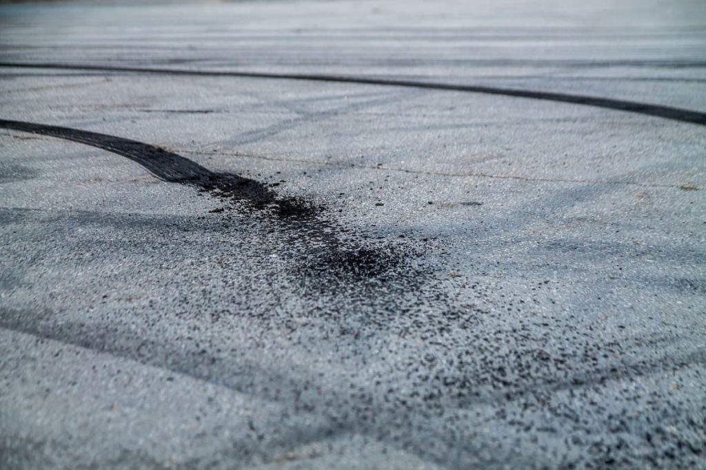 Difference Between Asphalt vs Bitumen - UK Construction Blog