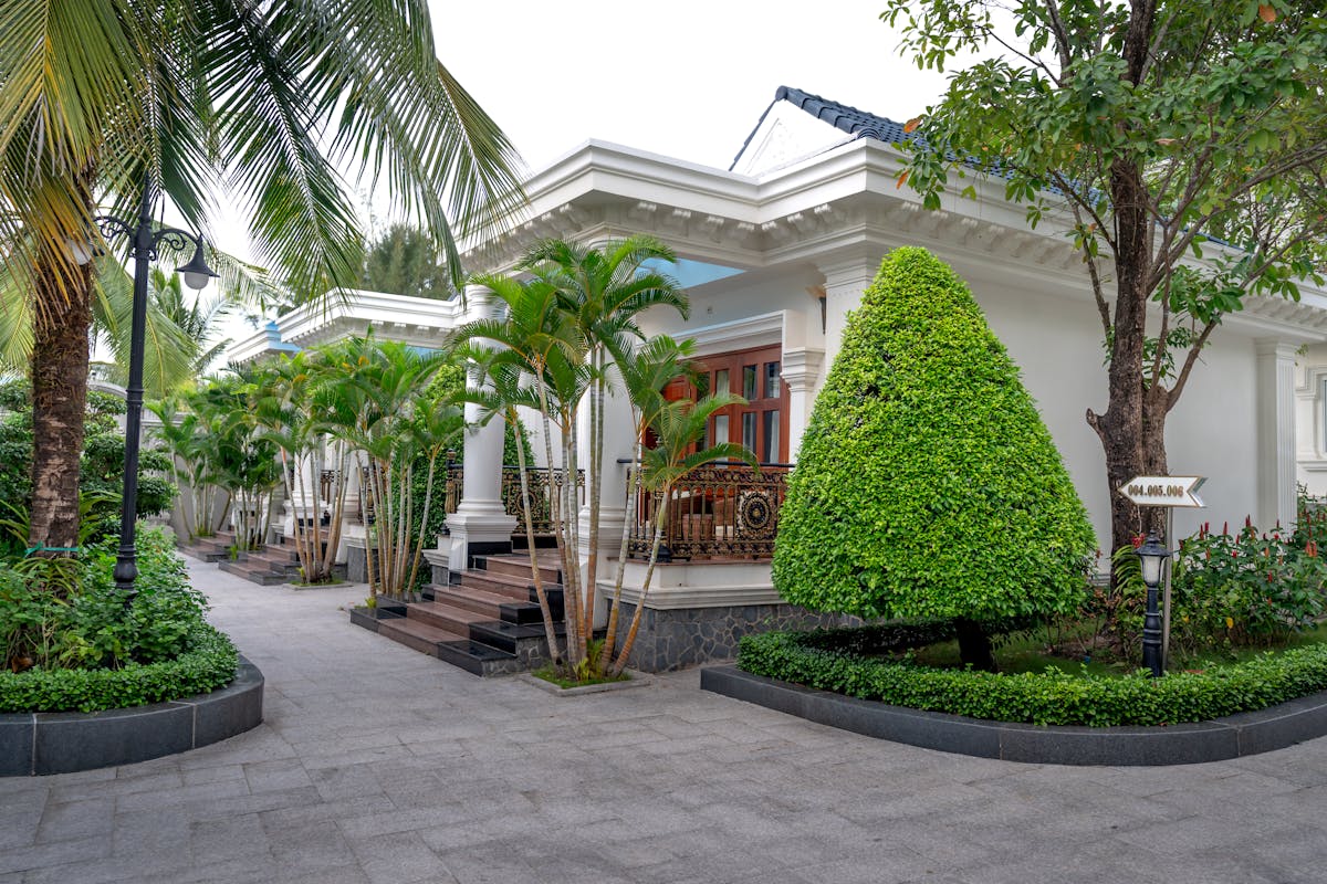 Steps to Create Functional and Visually Appealing Paved Spaces - UK ...